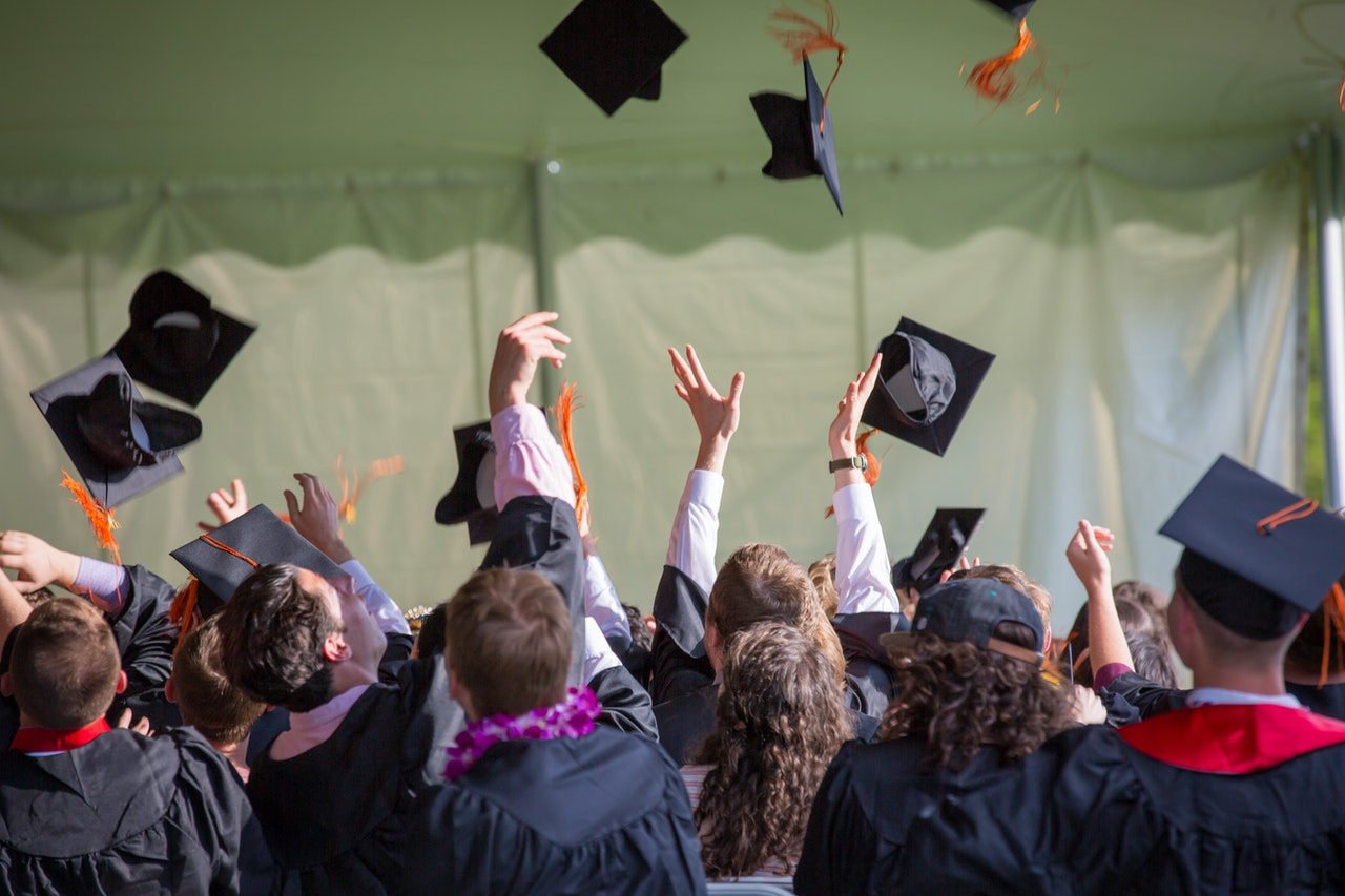 O Que Undergraduate Conhe a As Op es Para Estudar Nos EUA O Que Undergraduate Conhe a As Op es Para Estudar Nos EUA
